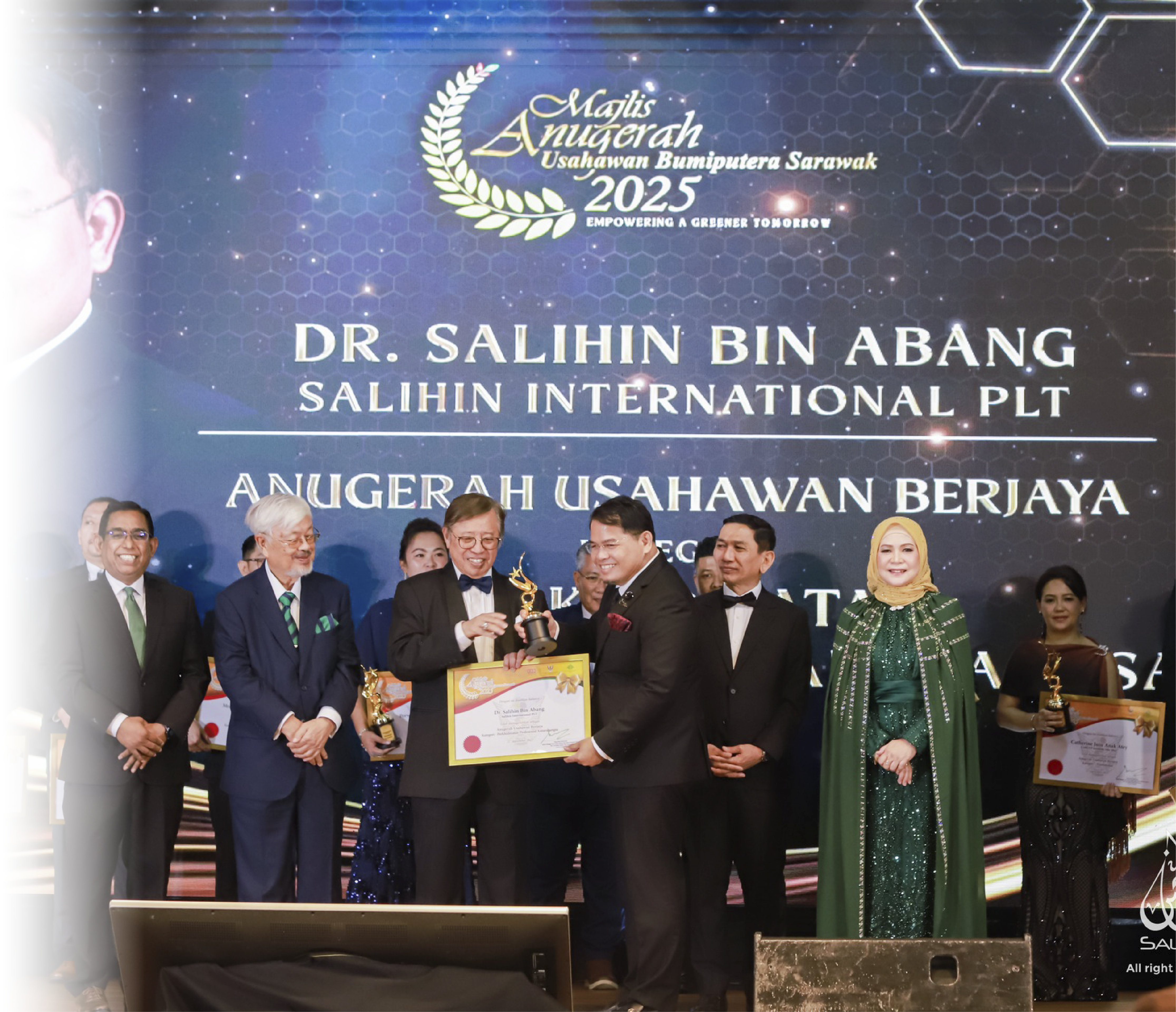 SALIHIN International